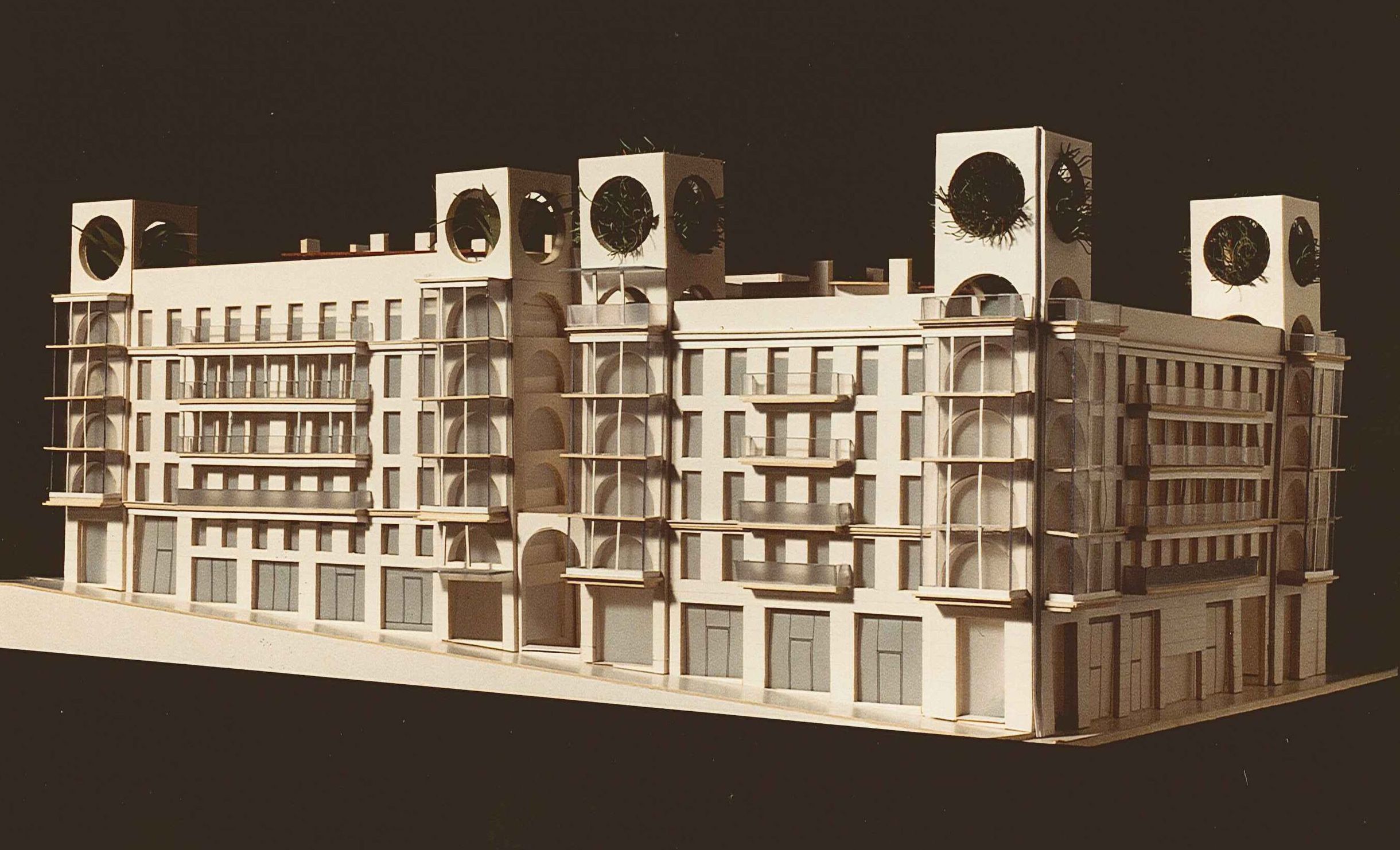 Dr. Andreu - Oscar Tusquets Blanca